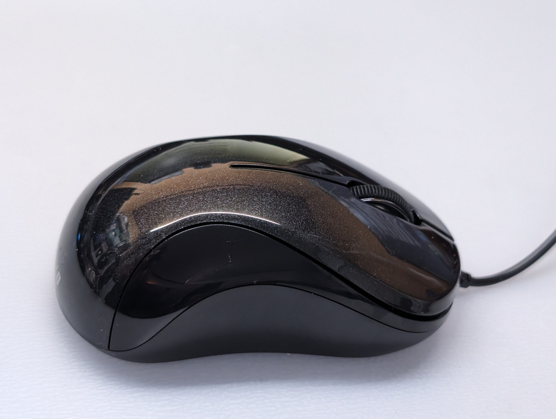 バッファローBSMBU108を徹底レビュー！静音×高感度のコンパクトなマウスは小さい手にフィットするか？ | おたばぶろぐ